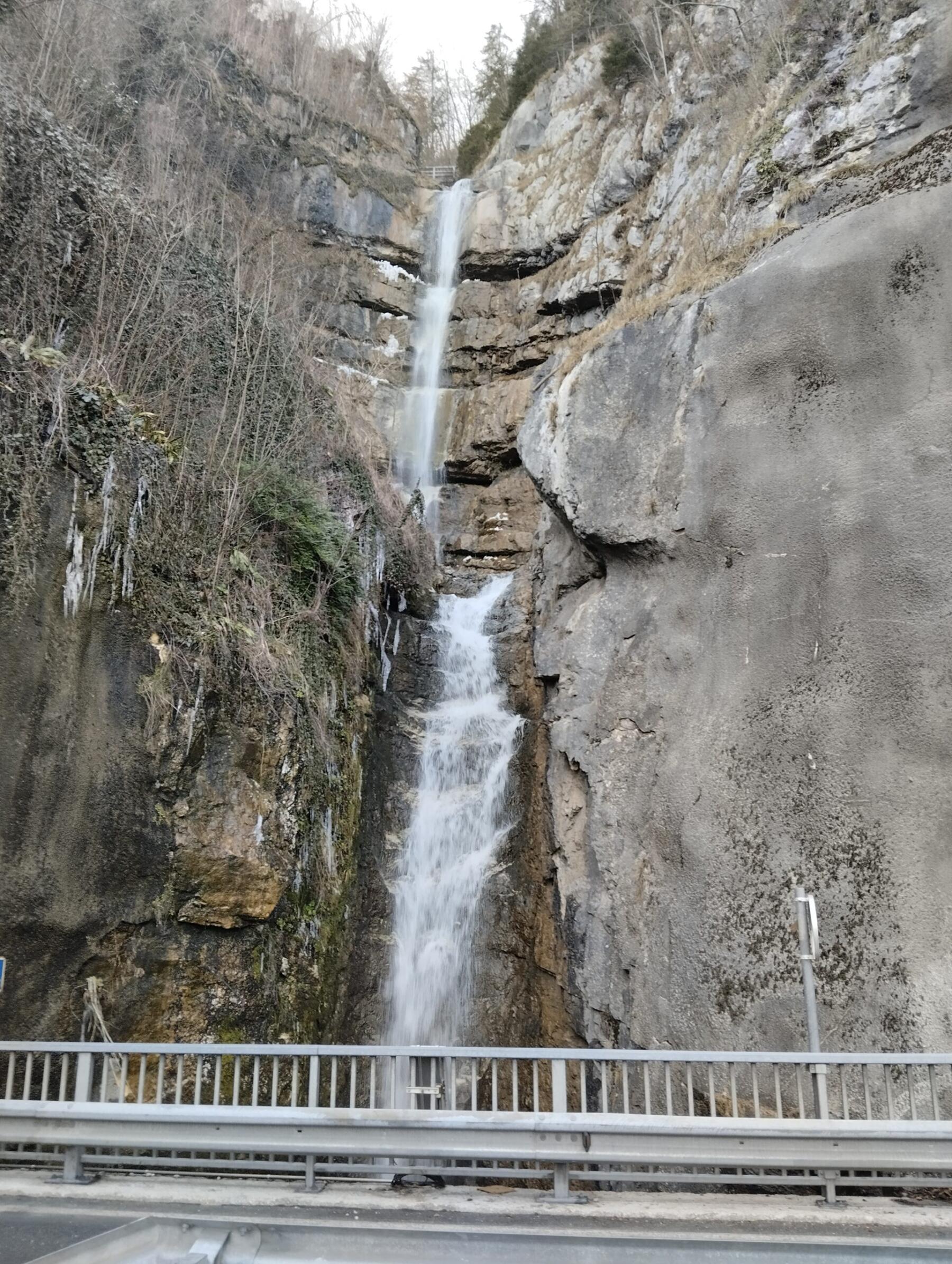 Hallstatt Waterfall - Experience amazing view - Hallstatt Austria