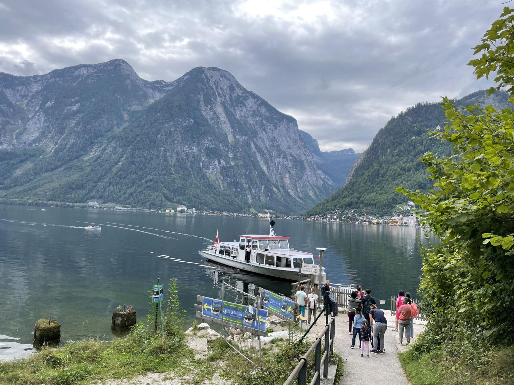 Hallstatt Boat Station – Where to Catch the Ferry - Lake Hallstatt